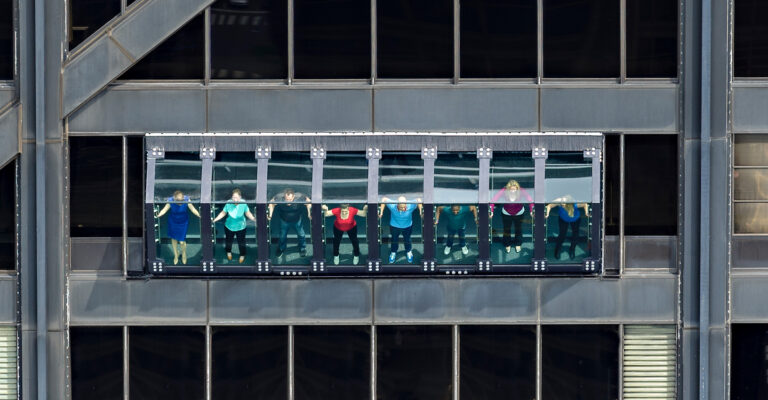 TILT: Chicago's Highest Thrill Ride, Tilting Ledge | 360 CHICAGO