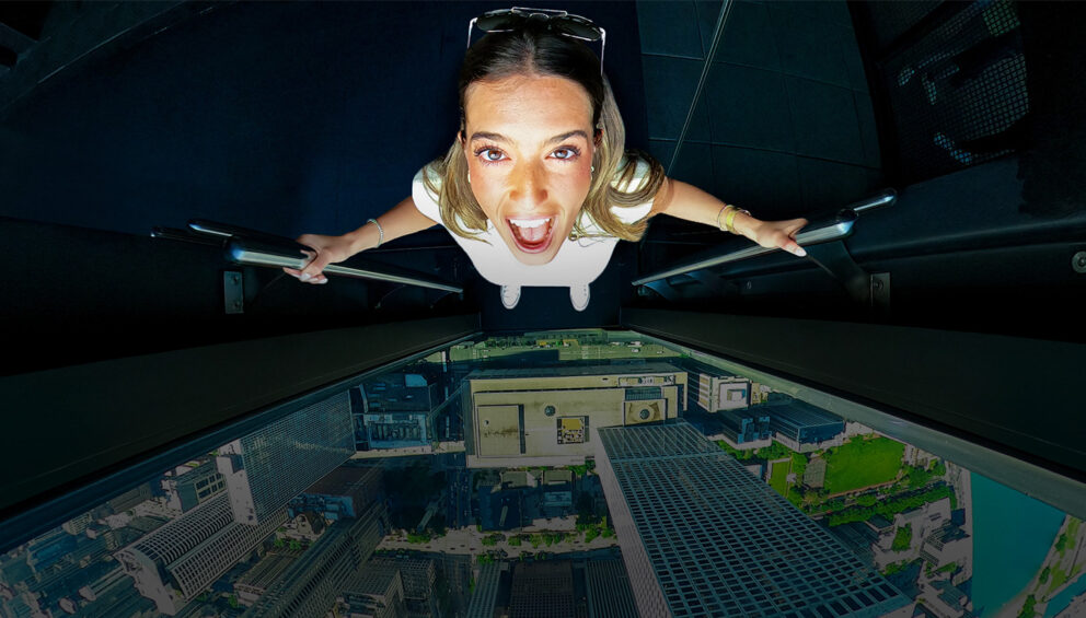 TILT: Chicago's Highest Thrill Ride, Tilting Ledge | 360 CHICAGO