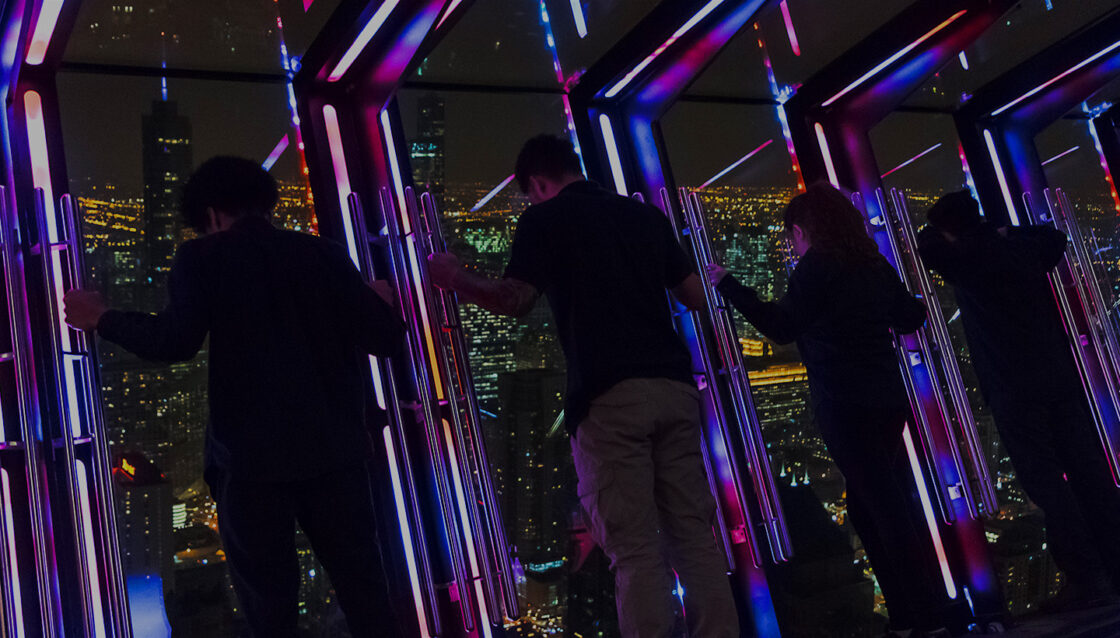 TILT: Chicago's Highest Thrill Ride, Tilting Ledge | 360 CHICAGO