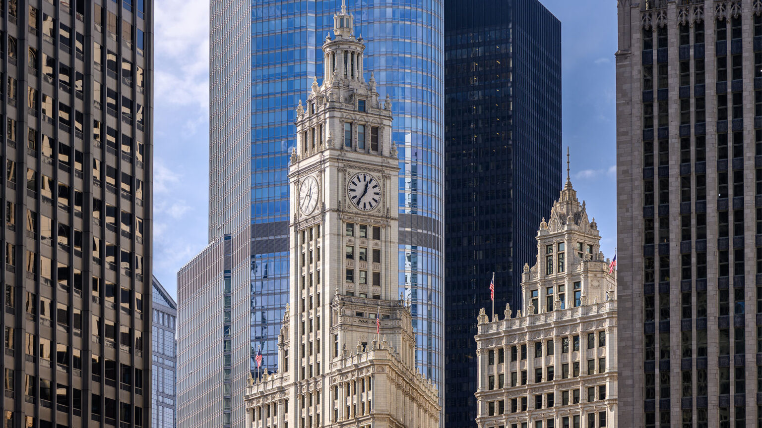 The iconic buildings of Chicago, Illinois | 360 CHICAGO