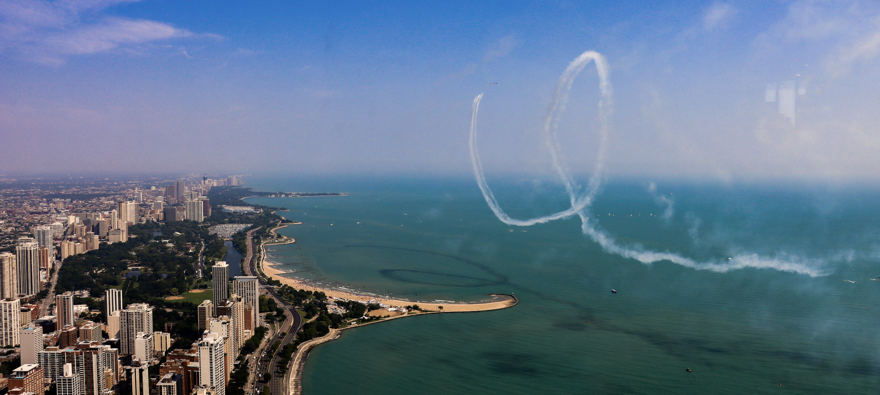 The 10 Best Places to Watch the 2025 Chicago Air & Water Show - 360 Chicago